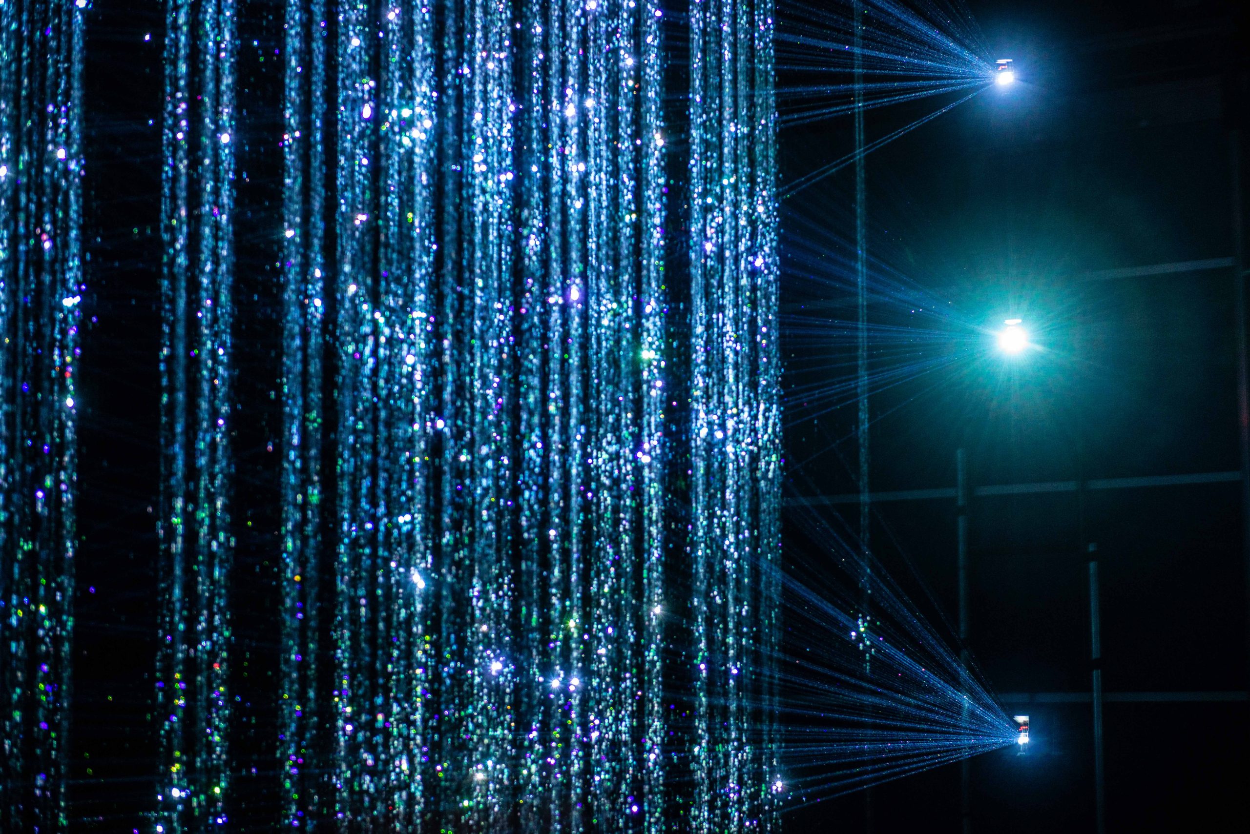 Drop of Light 光點之舞 - instrumentinventors.org